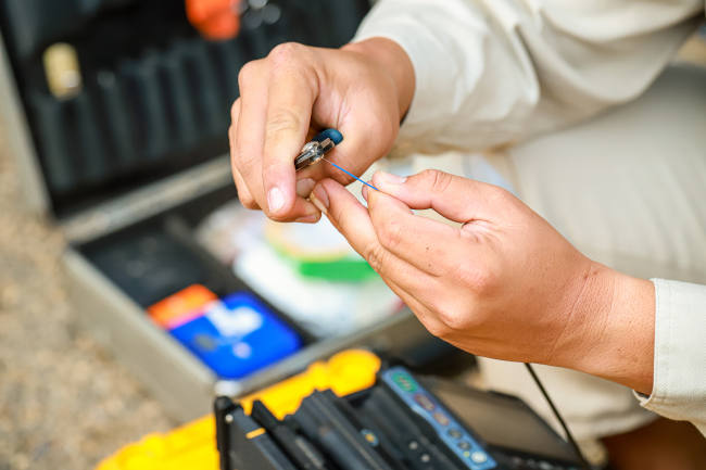 Signs Your Fiber Optic Termination Needs Maintenance [infographic ...