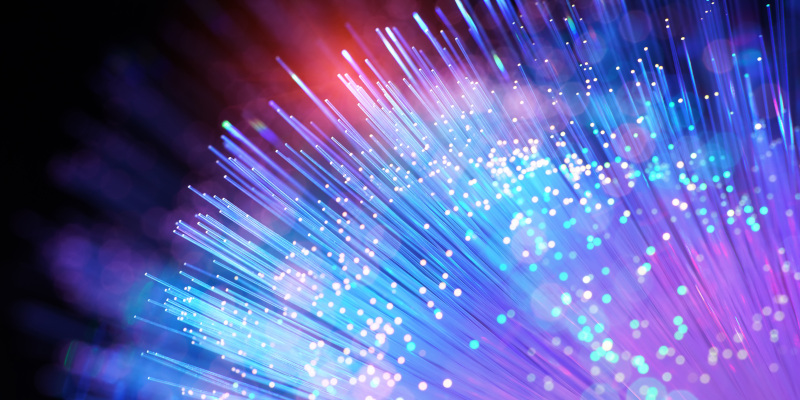 How Does Fiber Optic Cabling Work? [infographic] | Network Connections